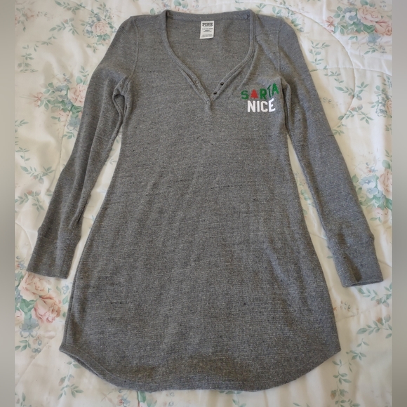 PINK Victoria's Secret | Intimates & Sleepwear | Euc Vs Pink Sorta Nice ...